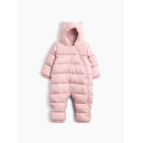 『タイムセール実施中』※このアイテムは返品・交換対象外商品です。ZOZO問い合わせ番号:111599526ショップ:GAP，ギャップブランド:GAP，ギャップ商品名:フード付き カバーオール スノースーツ (ベビー)カテゴリ:ママ＆ベビー&...