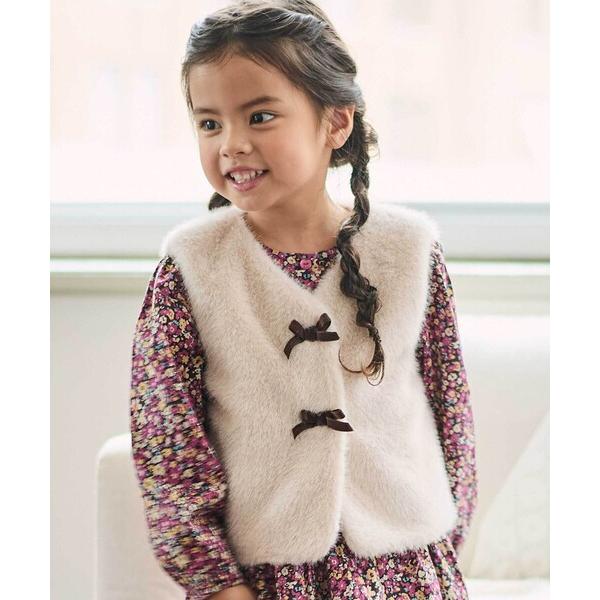 ZOZO問い合わせ番号:111600954ショップ:BEBE ONLINE STORE，ベベ オンラインストアブランド:BeBe，ベベ商品名:フェイクファーダブルリボンベスト(90~150cm)カテゴリ:トップス>ベストブランド品番:...