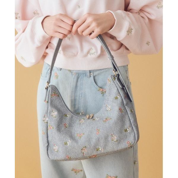 ZOZO問い合わせ番号:111646014ショップ:Cath Kidston，キャス キッドソンブランド:Cath Kidston，キャスキッドソン商品名:エンブロイダリーデニムバッグ Ditsy Floral Embroideryカテゴリ...