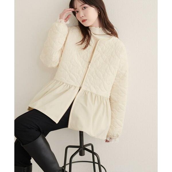 『タイムセール実施中』ZOZO問い合わせ番号:111762778ショップ:natural couture，ナチュラルクチュールブランド:natural couture，ナチュラルクチュール商品名:フラワーキルティングペプラムジャケットカテゴ...