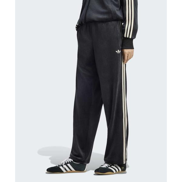 ZOZO問い合わせ番号:111843464ショップ:adidas，アディダスブランド:adidas，アディダス，adidas Originals，アディダスオリジナルス商品名:ファイヤーバード ベロア トラックパンツ（ジャージ） / アディ...
