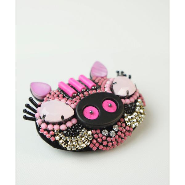 『セール実施中』ZOZO問い合わせ番号:37281793ショップ:KU-CROISSANT，クークロワッサンブランド:KU-CROISSANT，クークロワッサン商品名:【Paris】cochon ビジュー ブローチカテゴリ:アクセサリー&g...