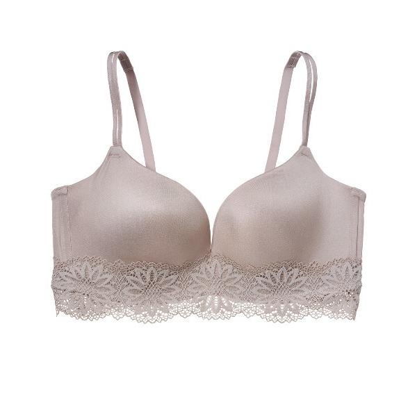 ZOZO問い合わせ番号:46030275ショップ:PEACH JOHN，ピーチ・ジョンブランド:PEACH JOHN，ピーチジョン商品名:【Tシャツに響きにくい/透けにくい】【瞬間着やせ脇高ブラ。着太りしやすいトップスもスッキリ見え！】スマ...