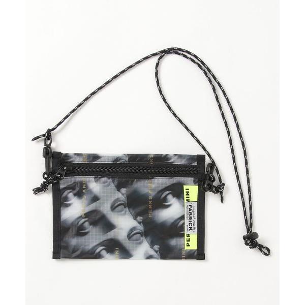 ZOZO問い合わせ番号:53489663ショップ:MEDICOM TOY，メディコム・トイブランド:FABRICK，ファブリック商品名:FABRICK【PERKS AND MINI】 Classical View Pouch w/ Stra...