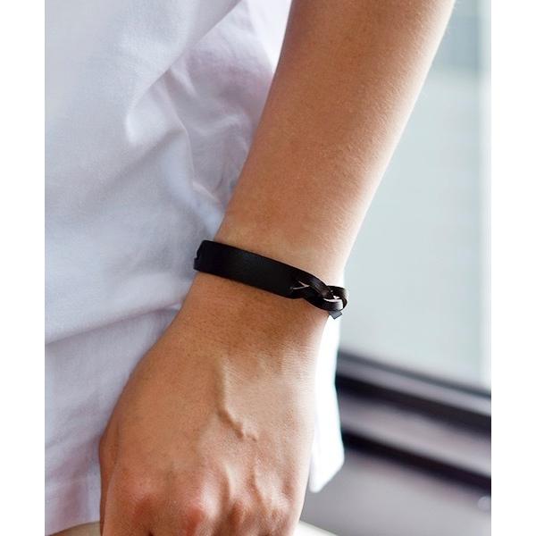 ZOZO問い合わせ番号:53586220ショップ:Fun &amp; Daily，ファンアンドデイリーブランド:Fun &amp; Daily，ファンアンドデイリー商品名:F＆D : Twist Leather Braceletカテゴリ:ア...