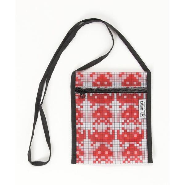 ZOZO問い合わせ番号:53757805ショップ:MEDICOM TOY，メディコム・トイブランド:FABRICK，ファブリック商品名:FABRICK【SPACE INVADERS】FLAT NECK POUCHカテゴリ:バッグ>ショ...