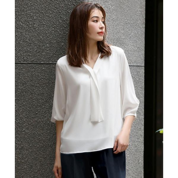 『タイムセール実施中』ZOZO問い合わせ番号:53966802ショップ:RIVER FIELD &amp; Co.，リバーフィールド　アンド　コーブランド:Flolia，フロリア商品名:Vネックボウタイ風シフォン七分袖ブラウス オフィス ビ...