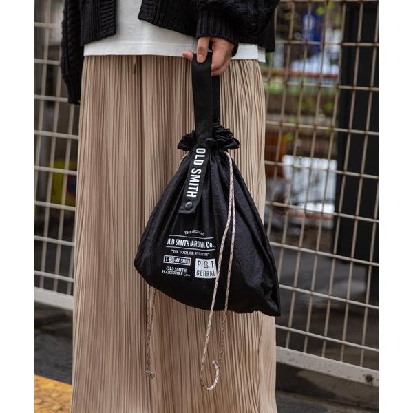 ZOZO問い合わせ番号:54103600ショップ:niko and...，ニコアンドブランド:niko and...，ニコアンド商品名:【OLD SMITH】【POST GENERAL(ポストジェネラル)】パラシュートナイロンエコバッグカテ...