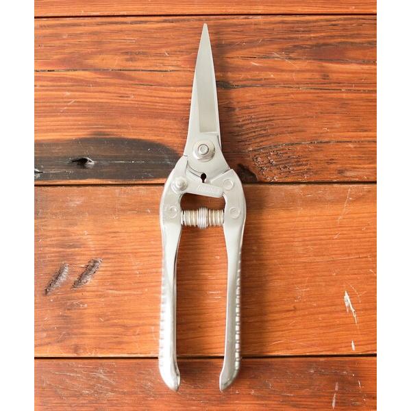 ZOZO問い合わせ番号:54530439ショップ:BEAMS MEN，ビームス メンブランド:BEAMS JAPAN，ビームス　ジャパン商品名:福善刃物工業 / ES215S 園芸採花はさみ 215mmカテゴリ:アウトドア/スポーツ>...