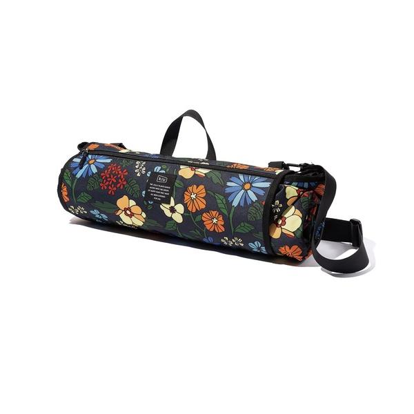 『セール実施中』ZOZO問い合わせ番号:55530391ショップ:Wpc./KiU，ダブリュピーシーキウブランド:KiU，キウ商品名:600D ピクニックシートカテゴリ:アウトドア/スポーツ>アウトドアグッズブランド品番:K235-R...