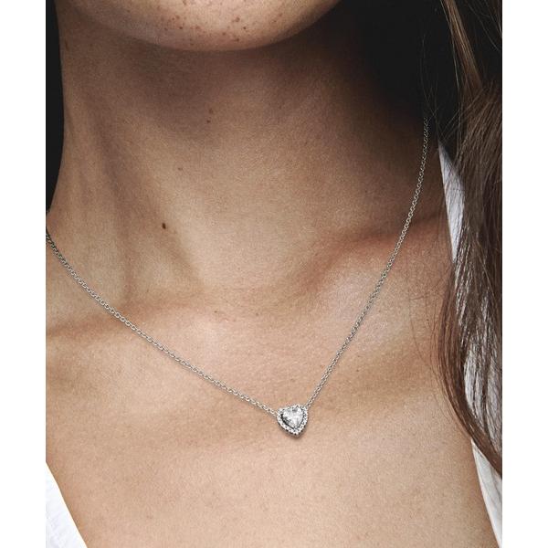 ZOZO問い合わせ番号:57405393ショップ:Pandora，パンドラブランド:Pandora，パンドラ商品名:エレベイテッド ハート ネックレス　（シルバー）カテゴリ:アクセサリー>ネックレスブランド品番:398425C01素材...