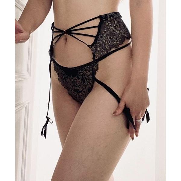 『セール実施中』※このアイテムは返品・交換対象外商品です。ZOZO問い合わせ番号:58259693ショップ:ANNEBRA，アンブラブランド:ANNEBRA，アンブラ商品名:Bridal デザインGストリングショーツカテゴリ:アンダーウェア...