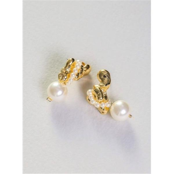 『セール実施中』※このアイテムは返品・交換対象外商品です。ZOZO問い合わせ番号:60425098ショップ:wears，ウェアーズブランド:mou，モウ商品名:【Na.moda】Gold bumpy pearl pierceカテゴリ:アクセ...