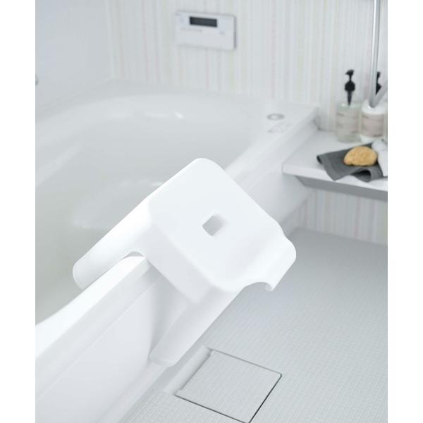 ※このアイテムは返品・交換対象外商品です。ZOZO問い合わせ番号:61046444ショップ:GEORGE'S，ジョージズブランド:GEORGE'S，ジョージズ商品名:WEB限定 tower 引っ掛け風呂イス ホワイトカテゴリ:インテリア&g...