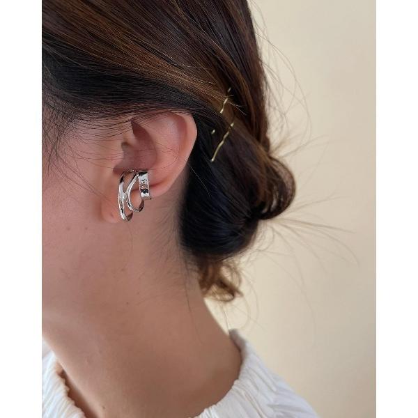 『セール実施中』※このアイテムは返品・交換対象外商品です。ZOZO問い合わせ番号:63689447ショップ:wears，ウェアーズブランド:mou，モウ商品名:ディファレントスリーレーン艶イヤーカフ（片耳用）カテゴリ:アクセサリー>ピ...