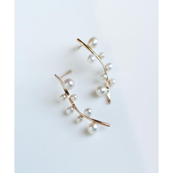 ※このアイテムは返品・交換対象外商品です。ZOZO問い合わせ番号:64359178ショップ:cui-cui，キュイキュイブランド:cui-cui，キュイキュイ商品名:パール リリー ピアス| K10YGカテゴリ:アクセサリー>ピアス（...