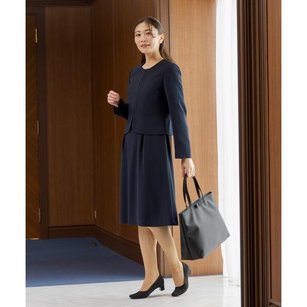 『セール実施中』ZOZO問い合わせ番号:64507049ショップ:CARETTE，カレットブランド:CARETTE，カレット商品名:ノーカラージャケットとタックワンピースのお受験スーツカテゴリ:フォーマルスーツ/小物>スーツセットブラ...