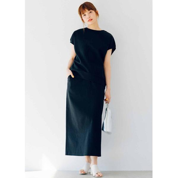 ZOZO問い合わせ番号:66716461ショップ:FELISSIMO，フェリシモブランド:Live in comfort，リブインコンフォート商品名:リブ　イン　コンフォート　くぼっち★とコラボ　伸びやか＆ハリ感素材でらくちんなのにきれい見...