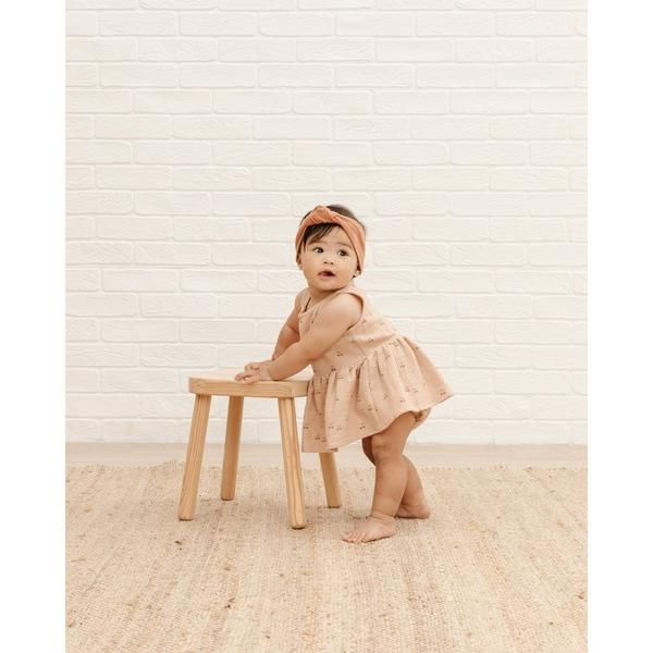 『タイムセール実施中』※このアイテムは返品・交換対象外商品です。ZOZO問い合わせ番号:66781678ショップ:MaG.，マグブランド:Quincy Mae，クインシーメイ商品名:SLEEVELESS PEPLUM SETカテゴリ:ママ＆...