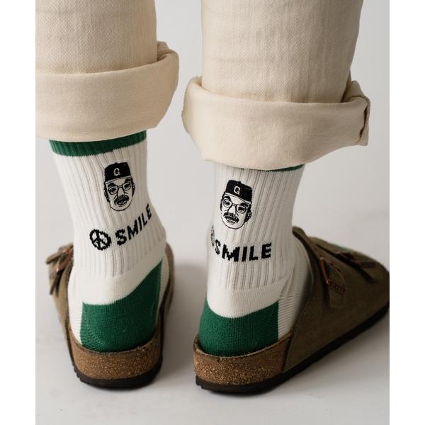 ※このアイテムは返品・交換対象外商品です。ZOZO問い合わせ番号:67431456ショップ:gym master，ジムマスターブランド:gym master，ジムマスター商品名:SMILE刺繍ラインソックスカテゴリ:レッグウェア>ソッ...