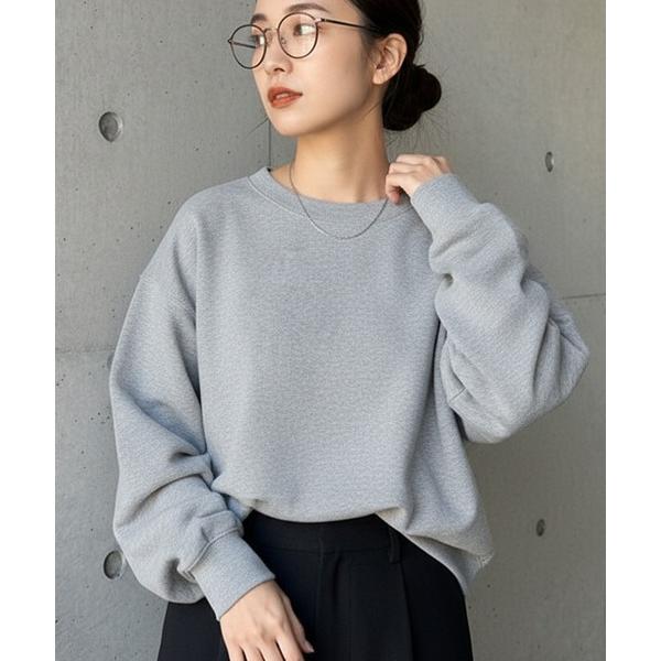 ZOZO問い合わせ番号:69510996ショップ:antiqua，アンティカブランド:antiqua，アンティカ商品名:長袖 ショート丈 クルーネック 裏毛 トレーナーカテゴリ:トップス>スウェットブランド品番:AYA-00001素材...