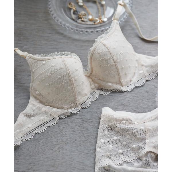 『セール実施中』ZOZO問い合わせ番号:70512897ショップ:une nana cool，ウンナナクールブランド:une nana cool，ウンナナクール商品名:ポルカドットモールド 3/4カップブラジャーカテゴリ:アンダーウェア&g...