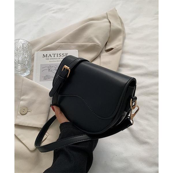 『セール実施中』ZOZO問い合わせ番号:71072548ショップ:FRP，エフアールピーブランド:LA VORAGINE，ラ ヴォラジネ，FRP，エフアールピー商品名:ラウンドショルダーバッグカテゴリ:バッグ>ショルダーバッグブランド...