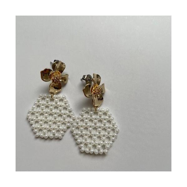 ※このアイテムは返品・交換対象外商品です。ZOZO問い合わせ番号:71315671ショップ:TONE，トーンブランド:tone，トーン商品名:【nisty_co】フラワーピアス(MA)カテゴリ:アクセサリー>ピアス（両耳用）ブランド品...