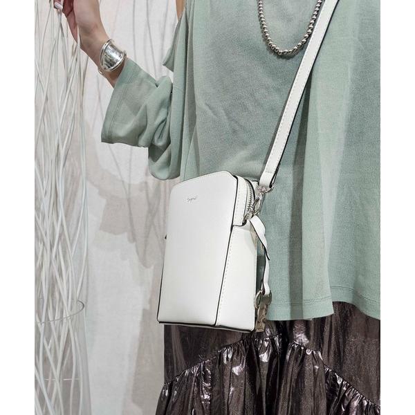 ZOZO問い合わせ番号:71517059ショップ:style code，スタイルコードブランド:Ungrid，アングリッド商品名:【Ungrid/アングリッド】キーリングチャーム付き　スマホ＆パスポート入れ　縦長ミニポシェットカテゴリ:バッ...