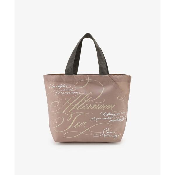 ZOZO問い合わせ番号:72628621ショップ:Afternoon Tea LIVING，アフタヌーンティー・リビングブランド:Afternoon Tea，アフタヌーンティー商品名:スリットポケット付きロゴバッグSS/ヴェロニカ・ハリムカ...