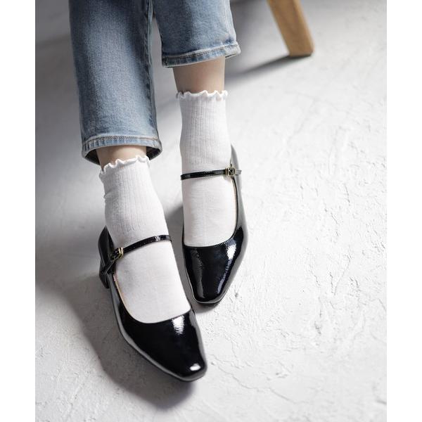 ZOZO問い合わせ番号:73186366ショップ:SESTO，セストブランド:SESTO，セスト商品名:スクエアトゥメリージェーンストラップパンプスカテゴリ:シューズ>パンプスブランド品番:dsp9500素材:合成皮革， 生地原産国:...