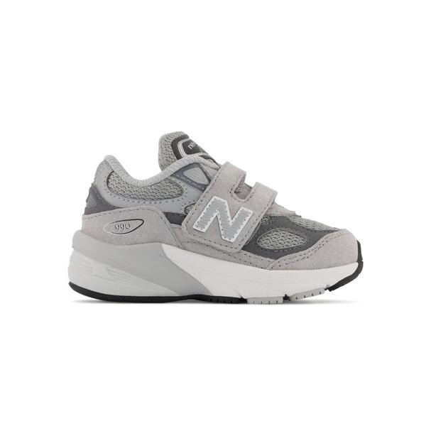 ZOZO問い合わせ番号:73187884ショップ:New Balance，ニューバランスブランド:New Balance，ニューバランス商品名:990 v6カテゴリ:シューズ>スニーカーブランド品番:IV990GL6素材:天然皮革/合...