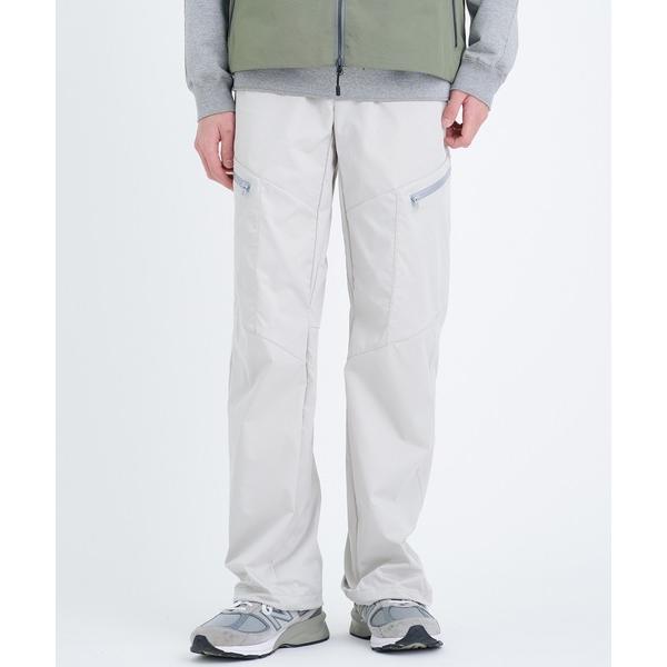 ZOZO問い合わせ番号:73519780ショップ:STUDIOUS MENS，ステュディオス メンズブランド:Jieda，ジエダ，STUDIOUS，ステュディオス商品名:【OUTLIERS】3D TECH PANTSカテゴリ:パンツ>...