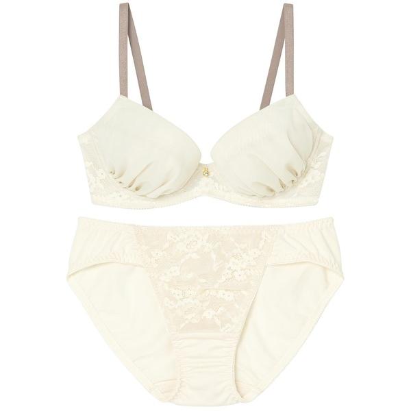 『タイムセール実施中』※このアイテムは返品・交換対象外商品です。ZOZO問い合わせ番号:73592056ショップ:AMPHI，アンフィブランド:AMPHI，アンフィ商品名:【ブラ＆ショーツ セット】無地×ラッセルレースカテゴリ:アンダーウェ...