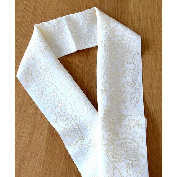 ZOZO問い合わせ番号:75393012ショップ:utatane，ウタタネブランド:utatane，ウタタネ商品名:半衿 ラメ刺繍 日本製カテゴリ:水着/着物・浴衣>和装小物ブランド品番:7798615001素材:レーヨン52%、絹4...