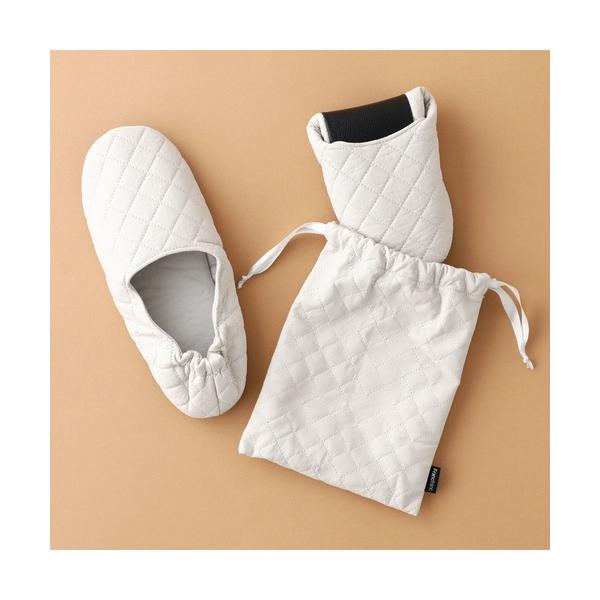 ZOZO問い合わせ番号:76212425ショップ:Francfranc，フランフランブランド:Francfranc，フランフラン商品名:ポケッタブルシューズ キルティング ホワイト 折りたたみ 携帯スリッパ トラベルスリッパ コンパクト収納...