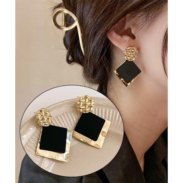 『セール実施中』※このアイテムは返品・交換対象外商品です。ZOZO問い合わせ番号:76983019ショップ:Coo+i，クーイブランド:Coo+i，クーイ商品名:スクエアプレートピアスカテゴリ:アクセサリー>ピアス（両耳用）ブランド品...