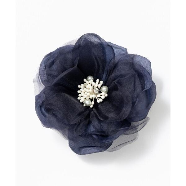 ZOZO問い合わせ番号:77115241ショップ:23区，ニジュウサンクブランド:23区，ニジュウサンク商品名:シルク コサージュカテゴリ:アクセサリー>ブローチ/コサージュブランド品番:ZZ3DCS0002素材:ネイビー系/アイボリ...