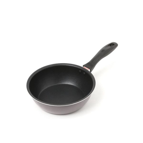『タイムセール実施中』ZOZO問い合わせ番号:77154990ショップ:LAKOLE，ラコレブランド:LAKOLE，ラコレ商品名:フッ素加工炒め鍋[20cm] / 968025カテゴリ:食器/キッチン>鍋/フライパンブランド品番:96...