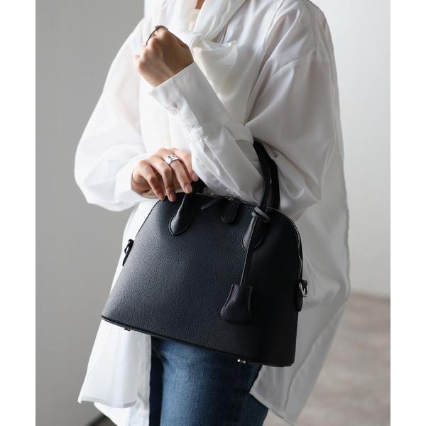 ZOZO問い合わせ番号:77603121ショップ:Bonjour Sagan，ボンジュールサガンブランド:GUSCIO，グッシオ商品名:【グッシオレザー】　牛革ラウンドミニボストン ショルダー付き 上品カテゴリ:バッグ>ボストンバッグ...