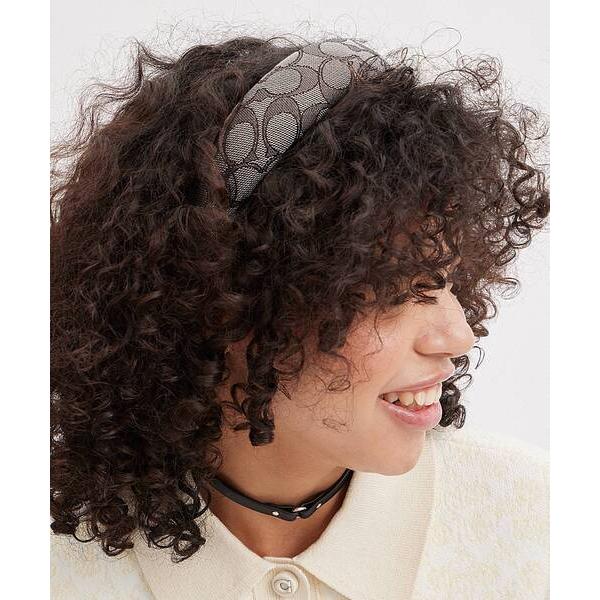 ZOZO問い合わせ番号:77706288ショップ:COACH，コーチブランド:COACH，コーチ商品名:シグネチャー ヘッドバンドカテゴリ:ヘアアクセサリー>カチューシャブランド品番:C6359 OAK素材:54% コットン、46% ...