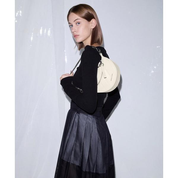 ZOZO問い合わせ番号:77840846ショップ:CHARLES &amp; KEITH，チャールズ＆キースブランド:CHARLES &amp; KEITH，チャールズ &amp; キース商品名:Philomena フィロメナ クリンクルエ...