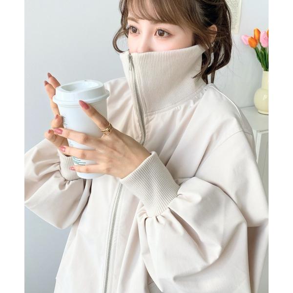 『セール実施中』ZOZO問い合わせ番号:78161001ショップ:moment+，モーメントプラスブランド:moment+，モーメントプラス商品名:コットンライクツイルスタンドリブカラージップコートカテゴリ:ジャケット/アウター>カバ...