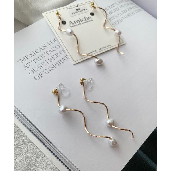 ※このアイテムは返品・交換対象外商品です。ZOZO問い合わせ番号:78431218ショップ:TONE，トーンブランド:tone，トーン商品名:【Amiche】ウェーブ×パール樹脂ノンホールピアス(MA)カテゴリ:アクセサリー>ピアス（...