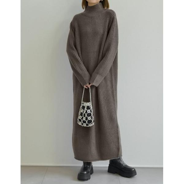 『セール実施中』ZOZO問い合わせ番号:78875023ショップ:Re:EDIT，リエディブランド:Re:EDIT，リエディ商品名:[低身長サイズ有][洗濯機で洗える]ブークレリブニットハイネックＩラインマキシワンピースカテゴリ:ワンピース...