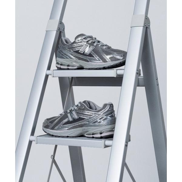 ZOZO問い合わせ番号:79544422ショップ:New Balance，ニューバランスブランド:New Balance，ニューバランス商品名:1906Rカテゴリ:シューズ>スニーカーブランド品番:M1906REH素材:人工皮革/合成...