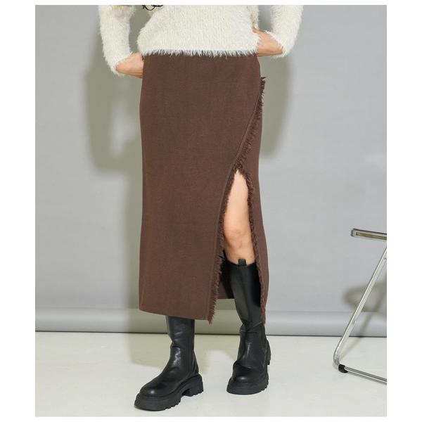 『セール実施中』ZOZO問い合わせ番号:79773668ショップ:ANAP，アナップブランド:LATINA，ラティーナ商品名:深スリット フリンジ ニット ロングスカートカテゴリ:スカート>スカートブランド品番:401-8489素材:...