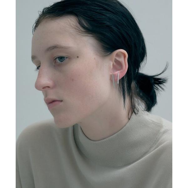 ※このアイテムは返品・交換対象外商品です。ZOZO問い合わせ番号:79973746ショップ:and cloud，アンドクラウドブランド:and cloud，アンドクラウド商品名:Liner Asymmetry Pierceカテゴリ:アクセサ...