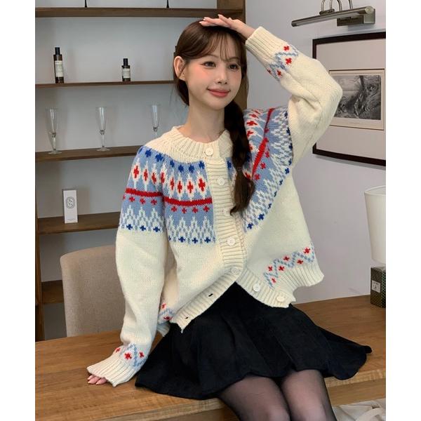 『セール実施中』ZOZO問い合わせ番号:80504996ショップ:by muni:r，バイ ムニールブランド:by muni:r，バイ ムニール商品名:ノルディック柄 ジャガードニットカーディガンカテゴリ:トップス>ニット/セーターブ...