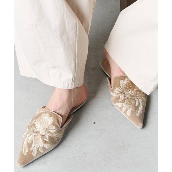 『タイムセール実施中』ZOZO問い合わせ番号:80674616ショップ:YARD PLUS/AUNT MARIE'S，ヤードプリュス/アントマリーズブランド:Libra Cue，リブラ キュー商品名:刺繍ポインテッドトゥミュールカテゴリ:シ...